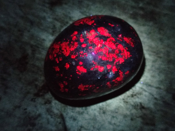 Polished Ruby Corundum In Chrome Verdite Free Forms x 6 From Zimbabwe ...