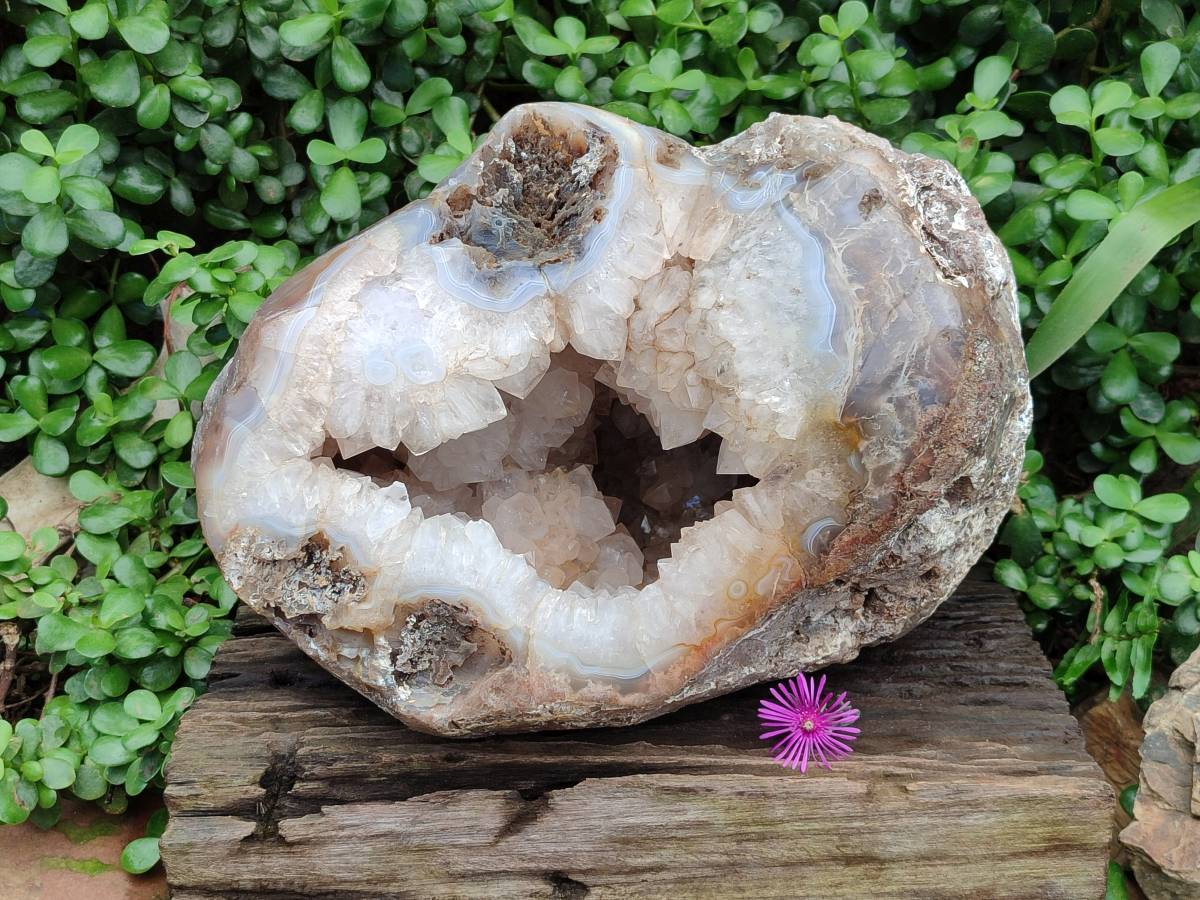 Polished XXL Banded Agate Crystal Centred Geode x 1 From Madagascar ...