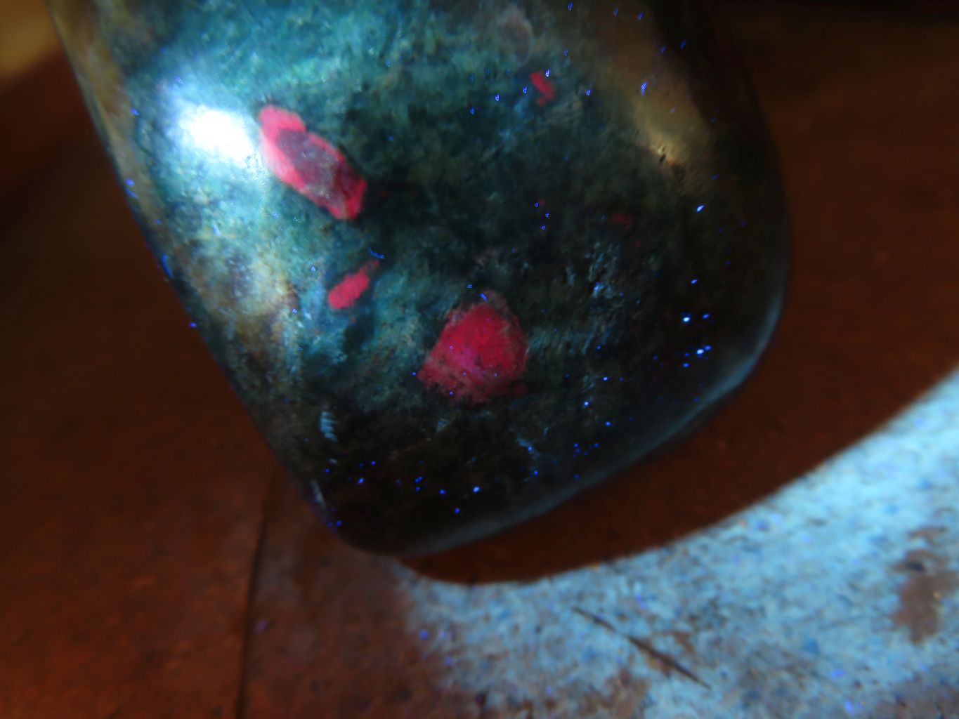 Polished Ruby Corundum In Chrome Verdite Free Forms x 4 From Zimbabwe ...